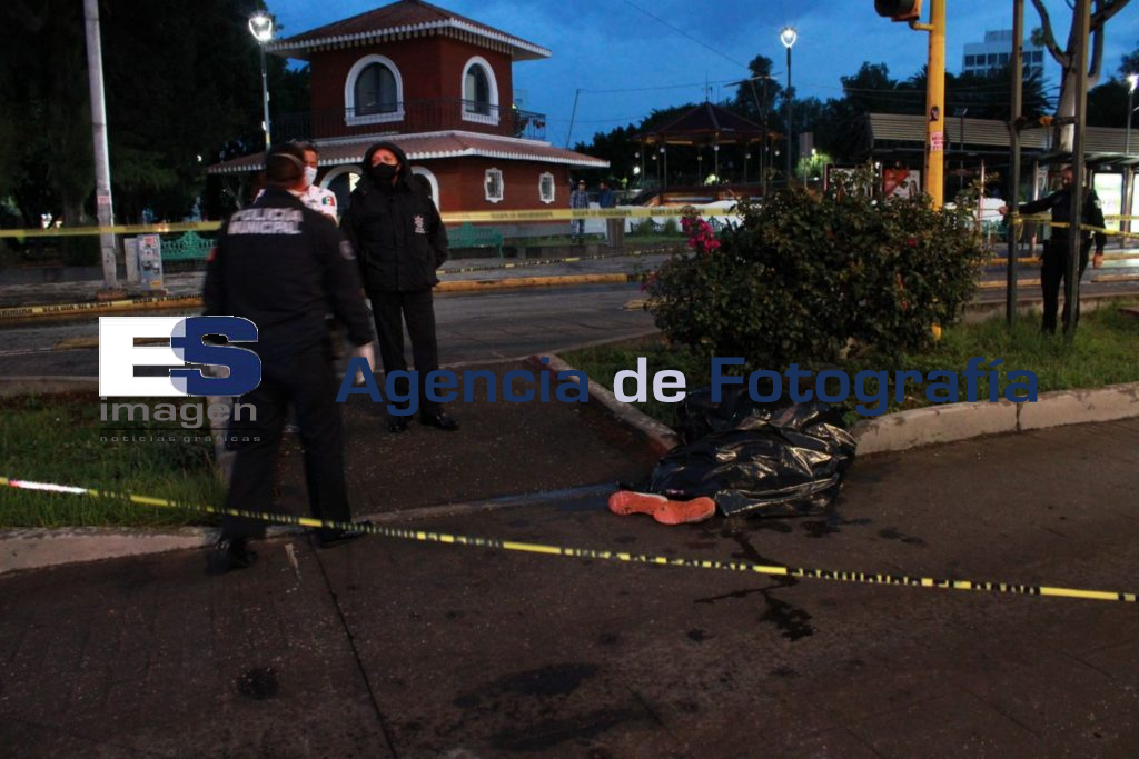 Muere Un Hombre Atropellado En La 11 Sur Agencia De Fotografía Es Imagen