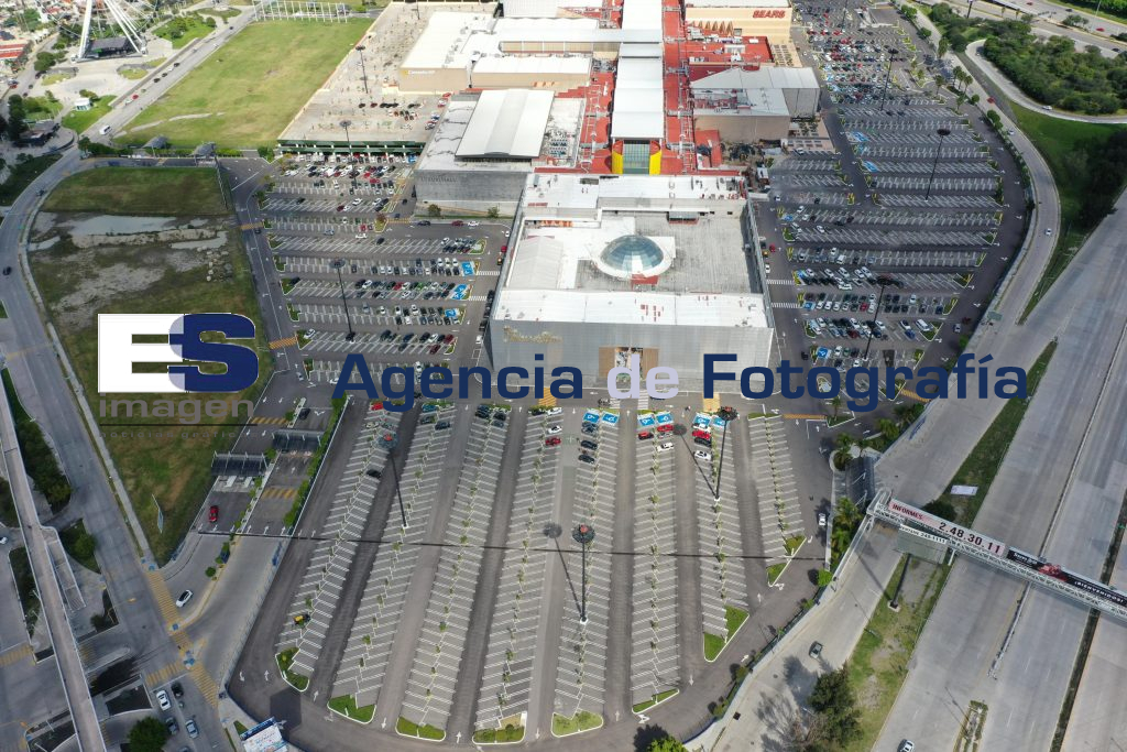 Reabren domingo Angelópolis - Agencia de Fotografía Es Imagen