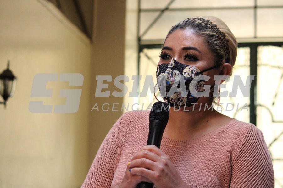 Kenia Castillo se suma a Morena - Agencia de Fotografía Es Imagen