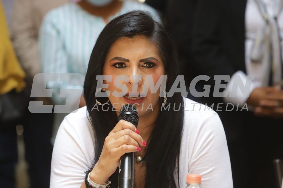 Guadalupe Serrano denuncia atentado en su contra - Agencia de Fotografía Es Imagen