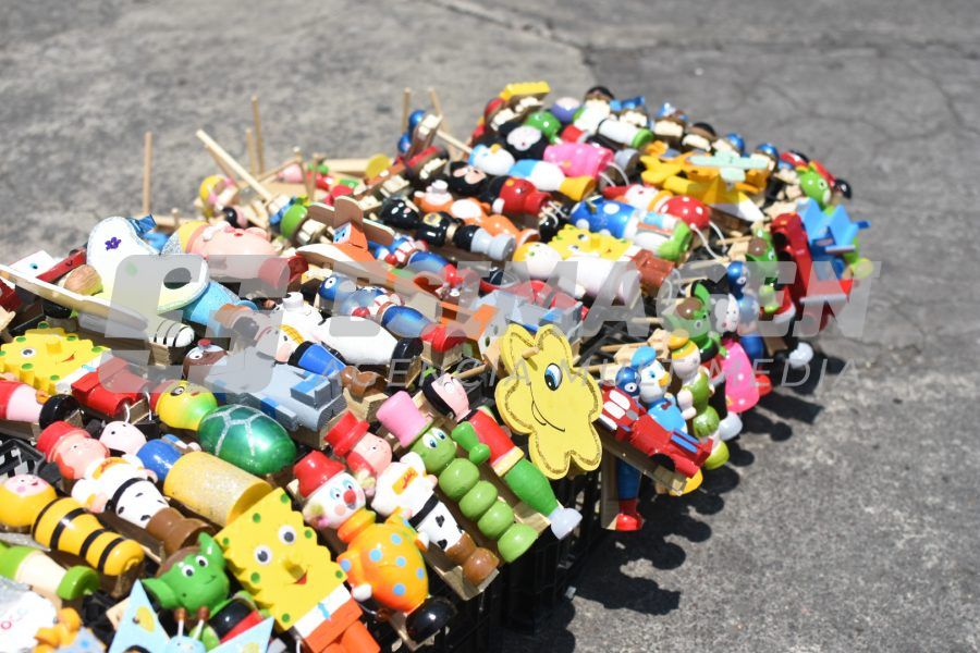 La matraca, un instrumento tradicional de Semana Santa - Agencia de ...