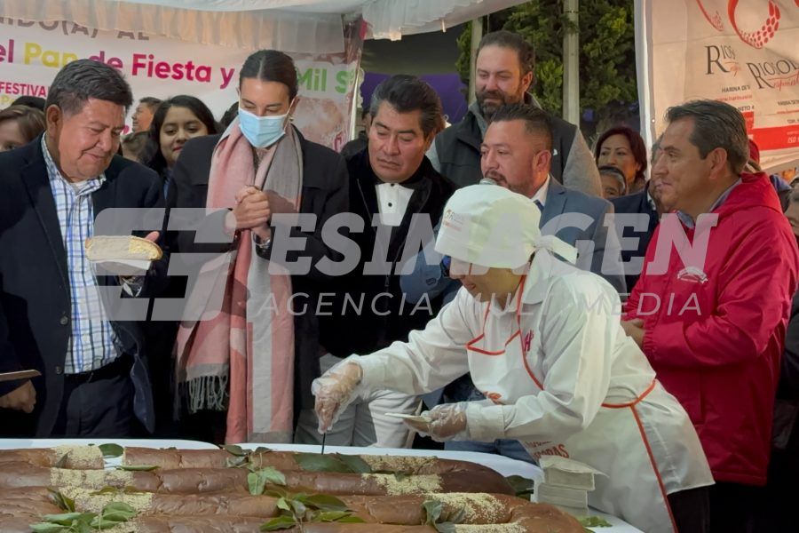 Realizan Pan de Fiesta más largo del mundo en Tlaxcala - Agencia de ...