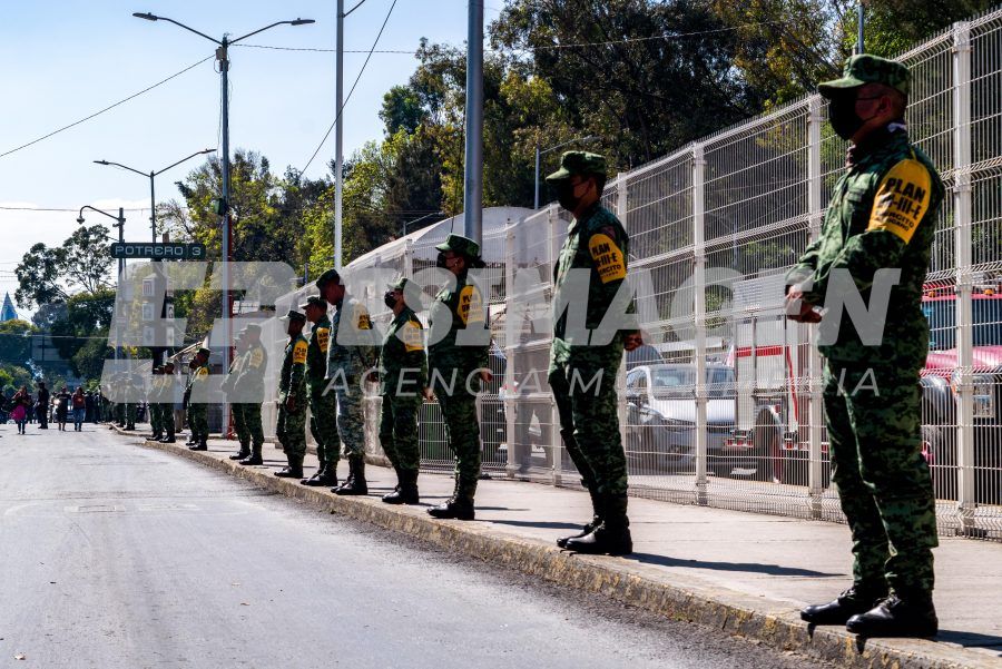 Choque de trenes metro Potrero - Agencia de Fotografía Es Imagen