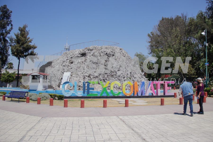Aspectos del Cuexcomate: el volcán más pequeño del mundo - Agencia de ...