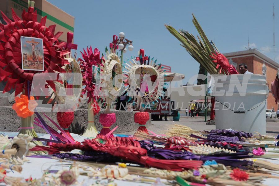 Inicia la venta de "Palmitas" en la iglesia de San José - Agencia de ...
