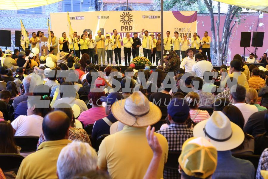 Celebra PRD 34 aniversario de su fundación - Agencia de Fotografía Es ...