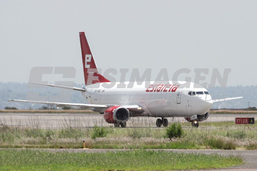 Inicio de operaciones de Estafeta Carga Aérea - Agencia de Fotografía ...