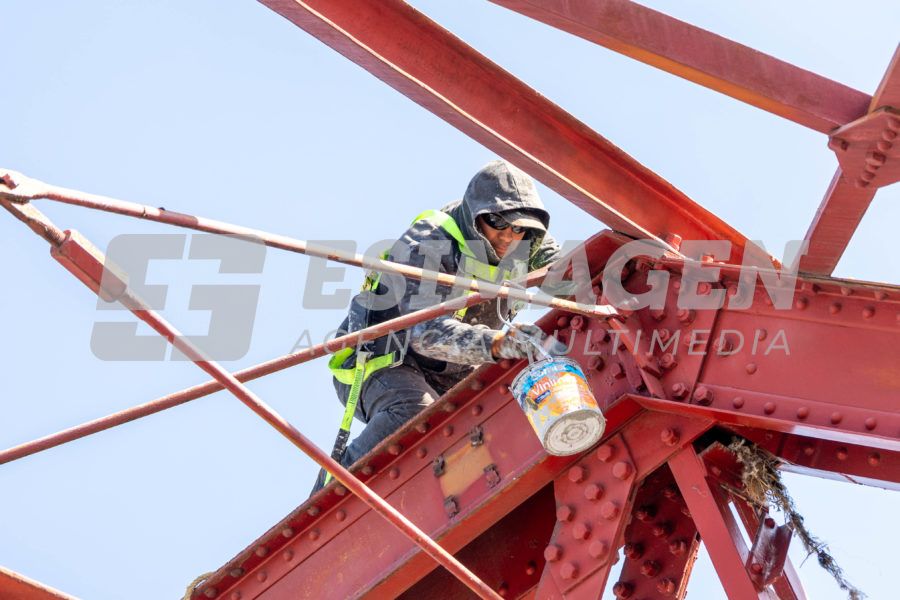 Mantenimiento al Puente Rojo de Tlaxcala - Agencia de Fotografía Es Imagen
