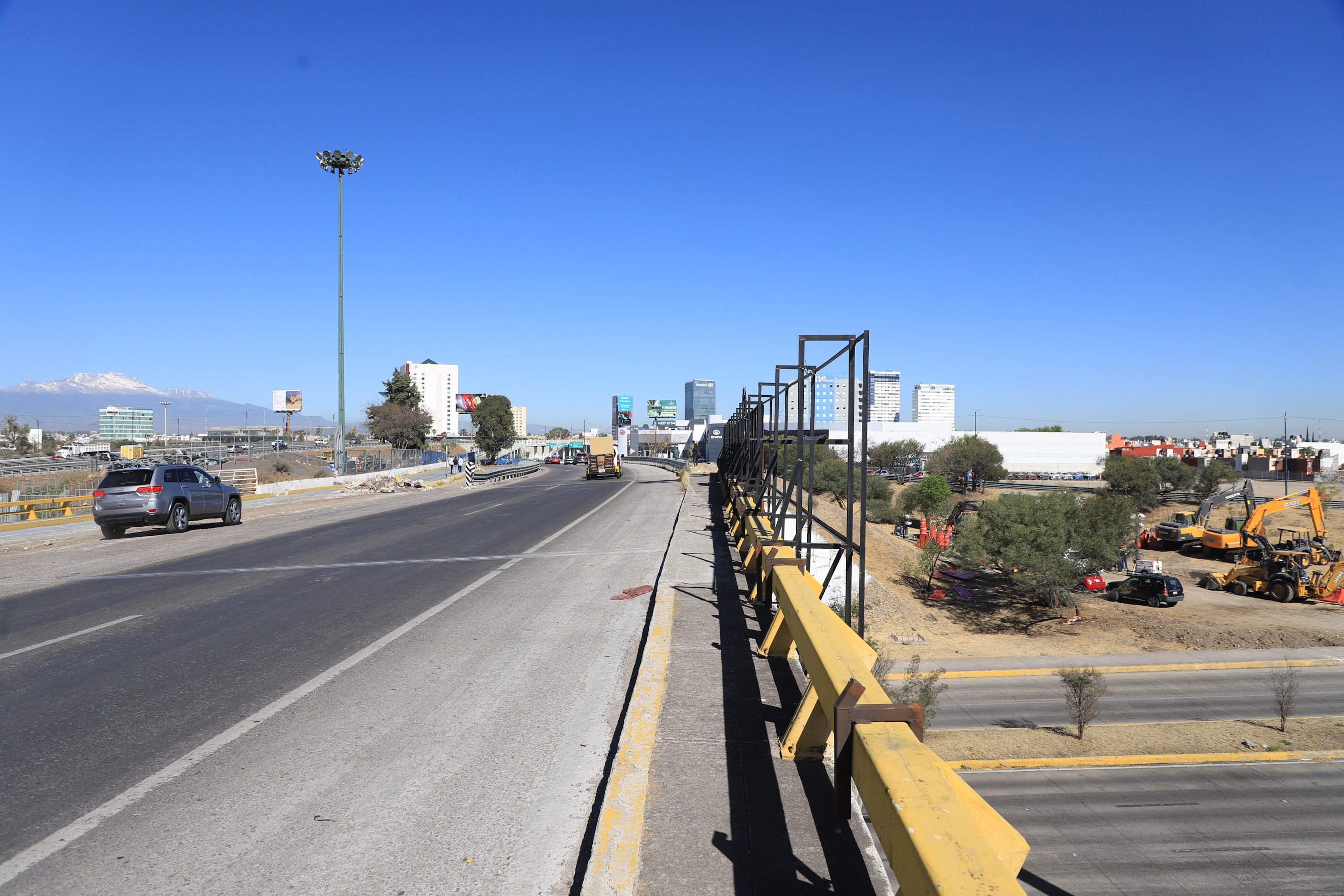 Lateral del Periférico Ecológico estará cerrada de forma intermitente ...