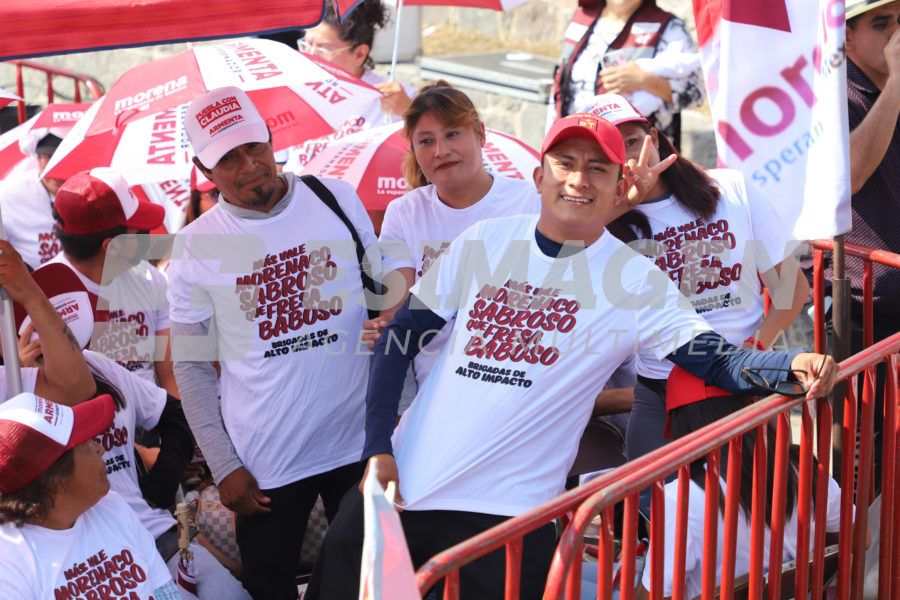 Simpatizantes de Morena utilizan playeras de "morenacos" - Agencia de ...