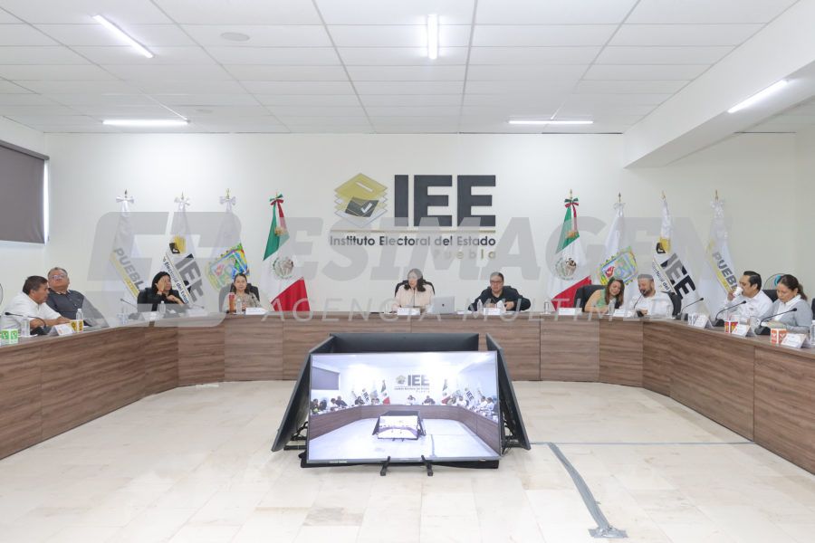 Sesión del Consejo General del IEE para dar seguimiento a cómputo de ...