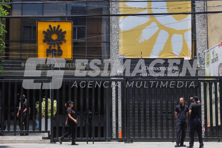 Aspectos del edificio del PRD - Agencia de Fotografía Es Imagen