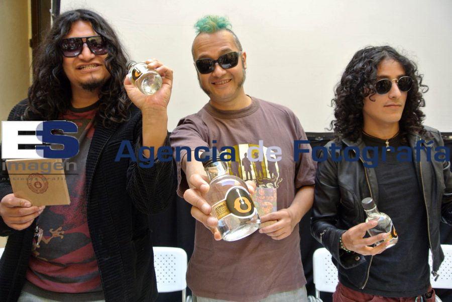 La Trola, opera prima - Agencia de Fotografía Es Imagen